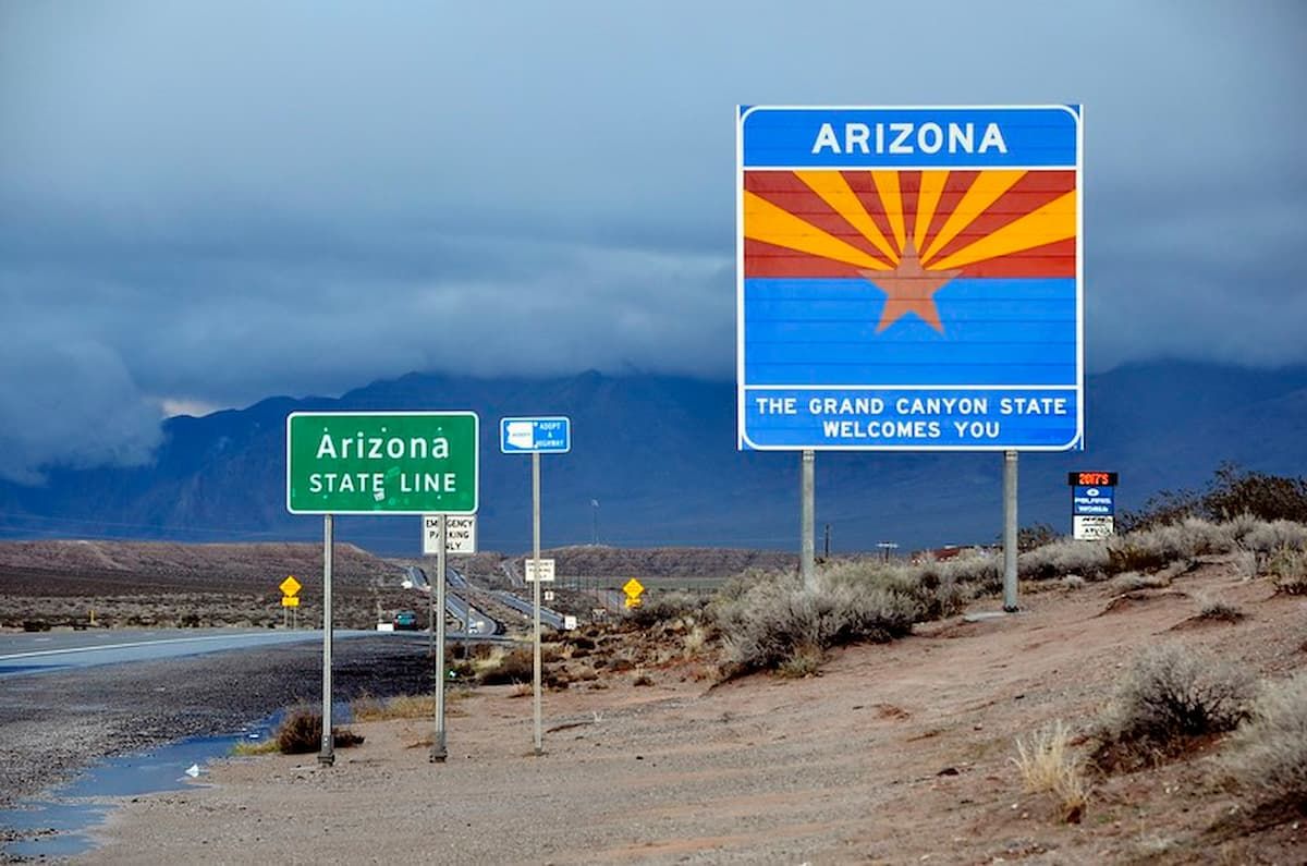 License Plate Roundup: Arizona | RealTruck