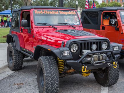 RealSource - Truck & Jeep®️ Guides, How-Tos, & More | RealTruck