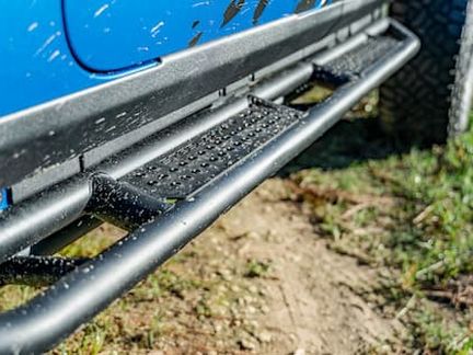 Best Steps for a Lifted Truck | RealTruck