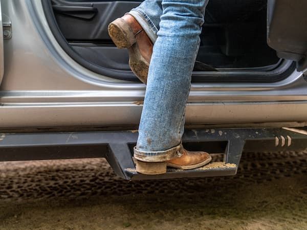 Best Chevy Silverado 1500 Side Steps, Running Boards, and Nerf Bars ...