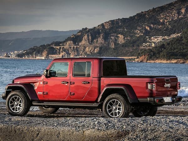 Jeep Gladiator Trim Levels Explained | RealTruck