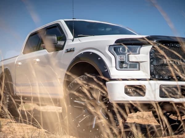 Body Lift Vs. Suspension Lift: Which to Choose for Your Ride | RealTruck