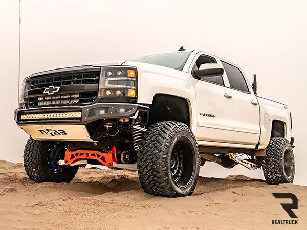 Best Leveling and Lift Kits for the Chevy Silverado 1500 | RealTruck