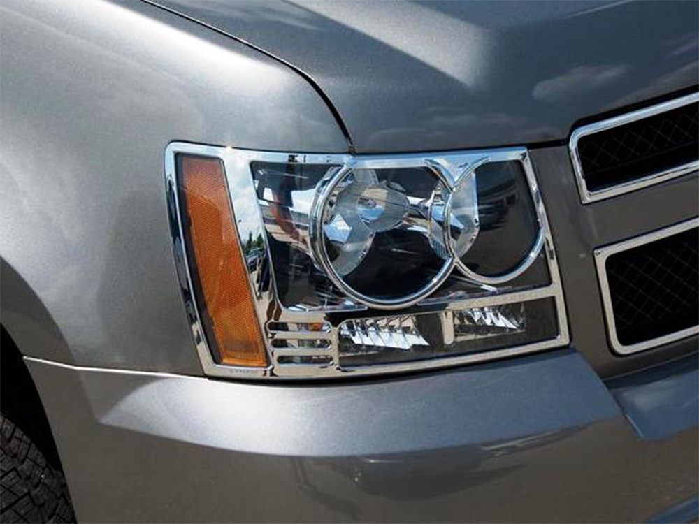 Chrome Headlight Trim | RealTruck