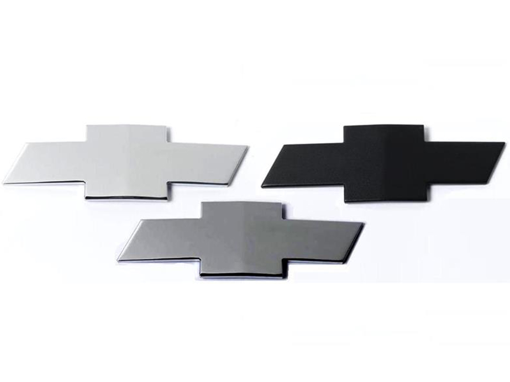 2023 Chevy Silverado 3500 Emblems & Badges | RealTruck