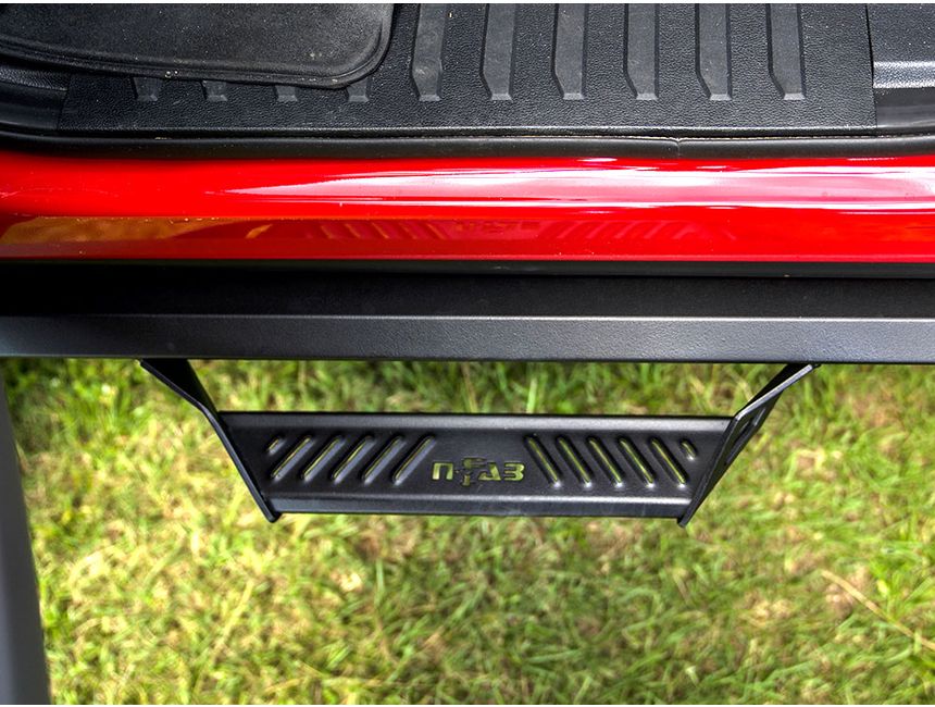 N-Fab Predator Pro Nerf Step PRF9984CC-TX | RealTruck