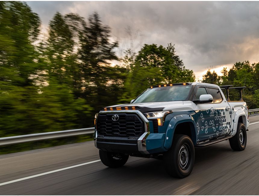 AVS® Aeroskin® LightShield™ PRO 953294 | RealTruck