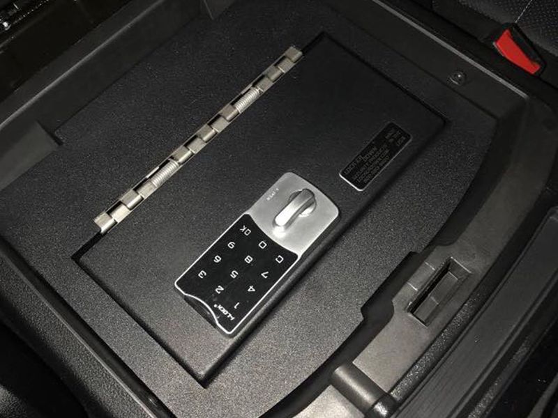 Lock'er Down Console Safe LD2028 | RealTruck