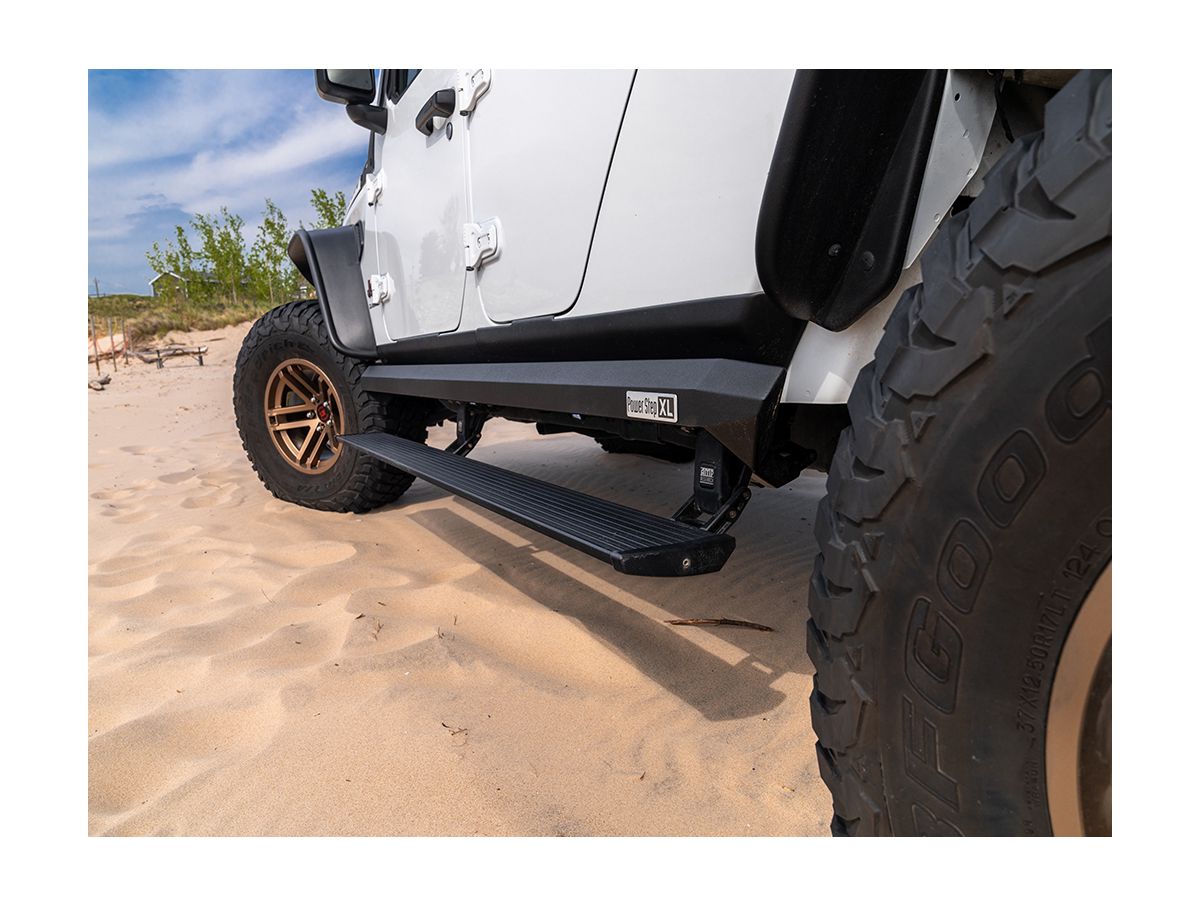 AMP Research PowerStep™ XL 77135-01A | RealTruck