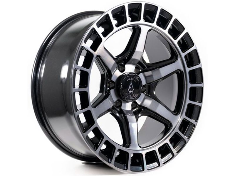 Arena Machined Gloss Black Torque Wheel A107179089P00106 | RealTruck