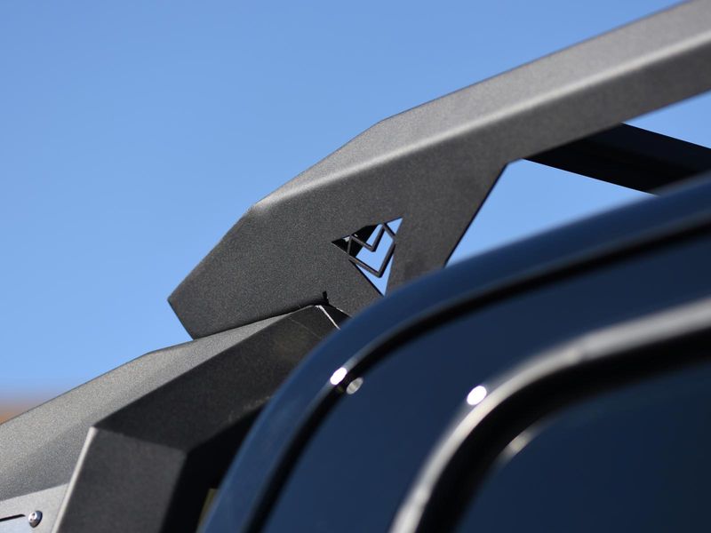 Armordillo CR-X Chase Rack | RealTruck