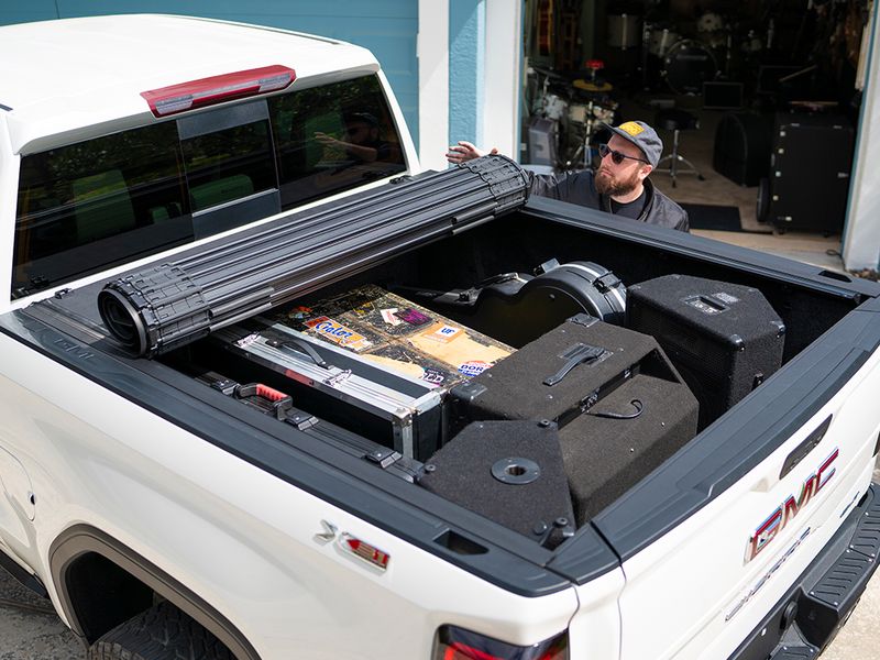 BAK Revolver X4s Tonneau Cover | RealTruck