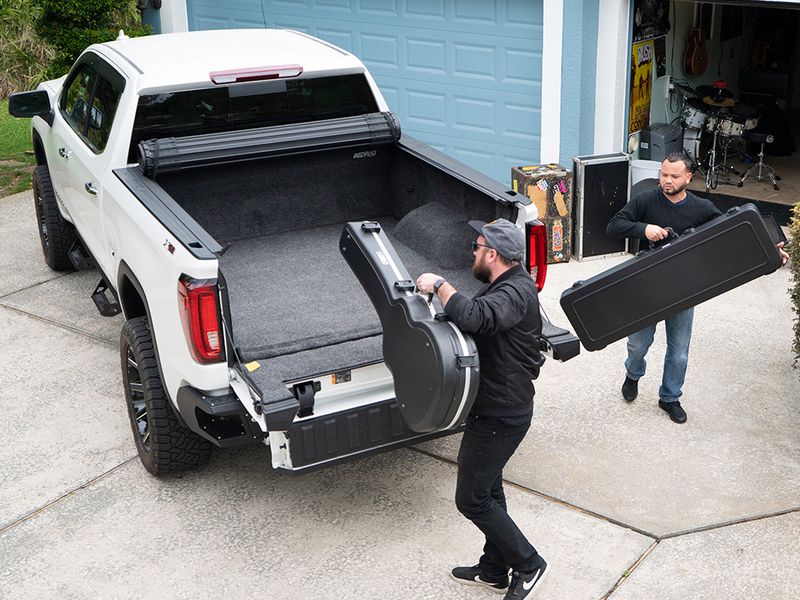 BAK Revolver X4s Tonneau Cover | RealTruck