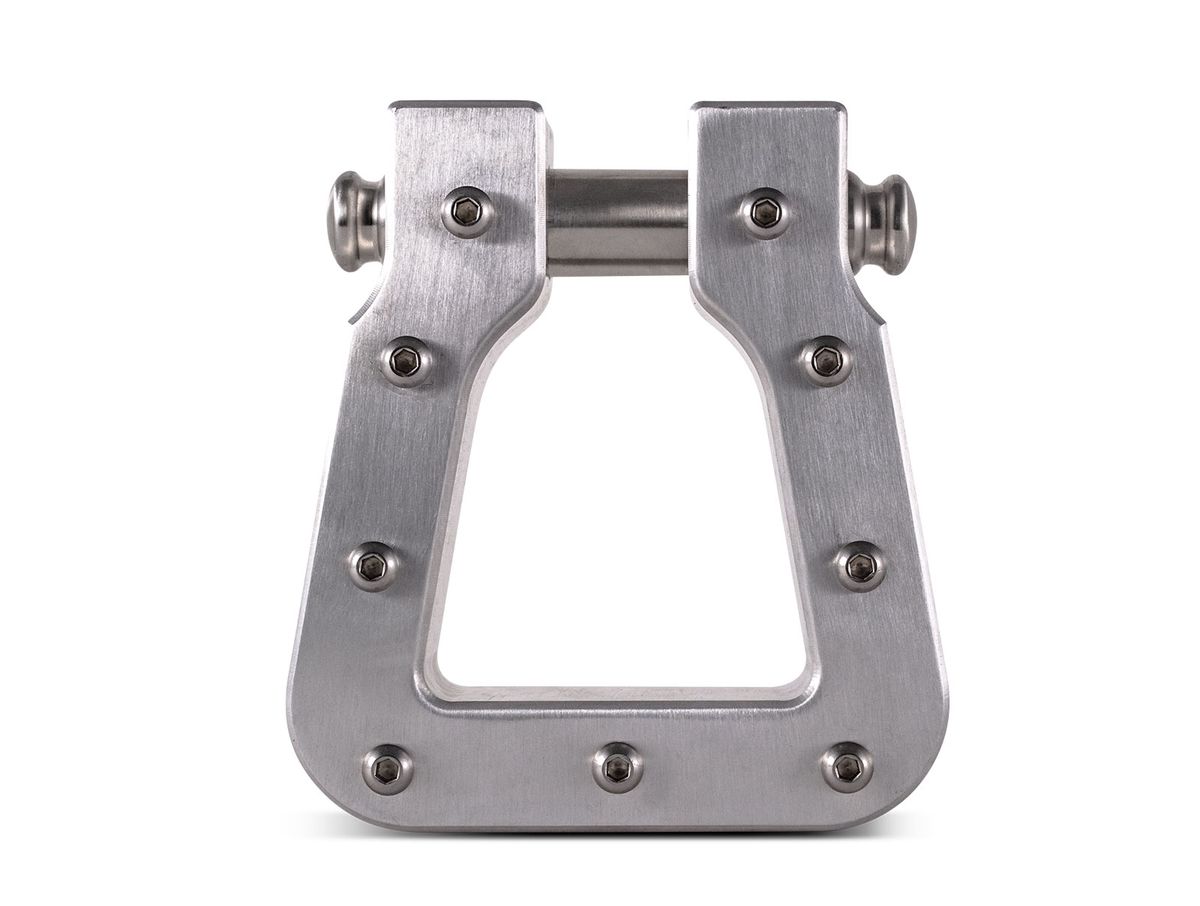 Body Armor 4x4 Machined Mega D-Ring Shackle 5141-M | RealTruck