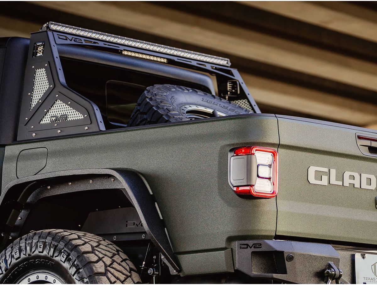 DV8 Offroad Chase Rack RRGL-01 | RealTruck