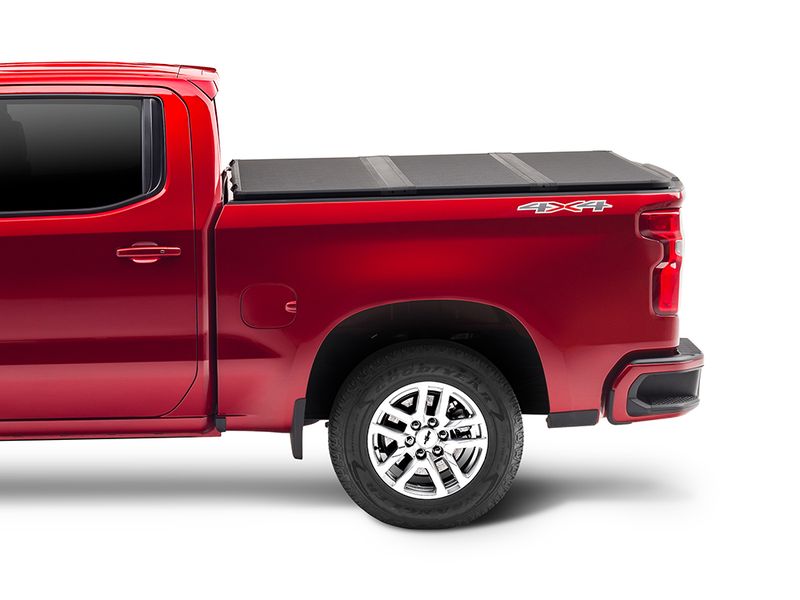 Extang Solid Fold 2.0 Tonneau Cover | RealTruck