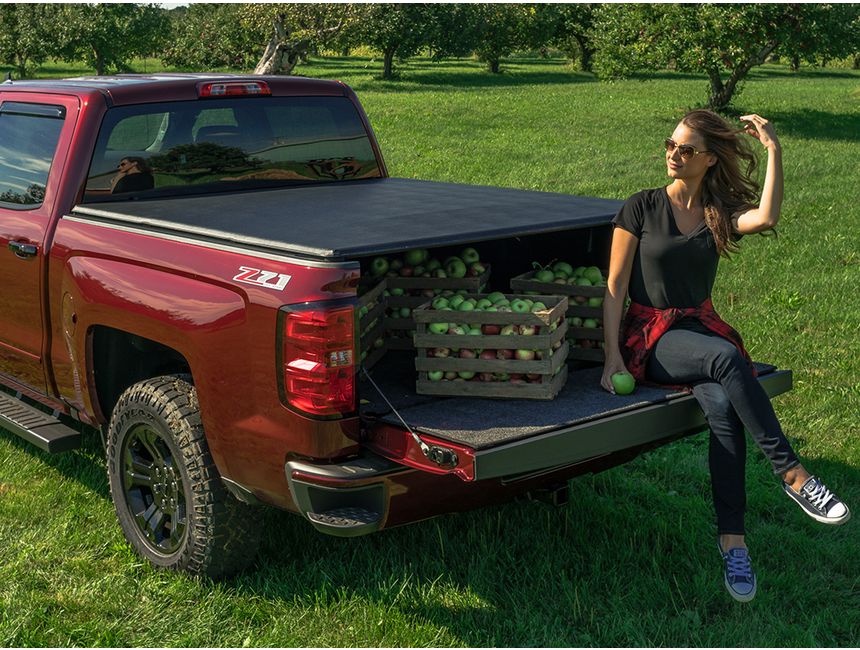Extang Trifecta 2.0 Tonneau Cover | RealTruck