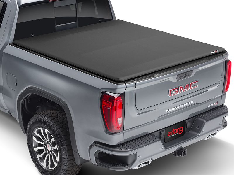 Extang Trifecta Signature 2.0 Tonneau Cover | RealTruck