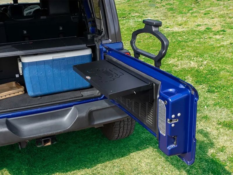 EZ4x4 Tailgate Table | RealTruck