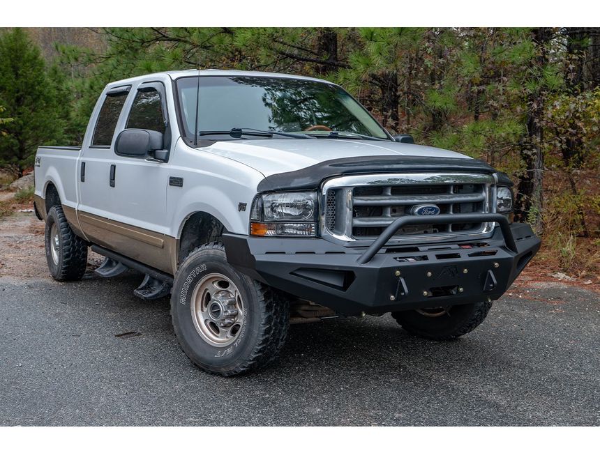 Fab Fours Red Steel Front Bumper w/ Pre-Runner Guard FS99-RS1662-1 ...