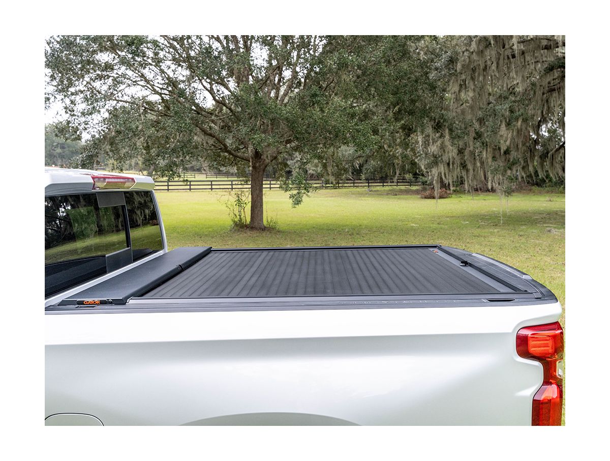 Gator MT Manual Retractable Tonneau Cover G223MT | RealTruck
