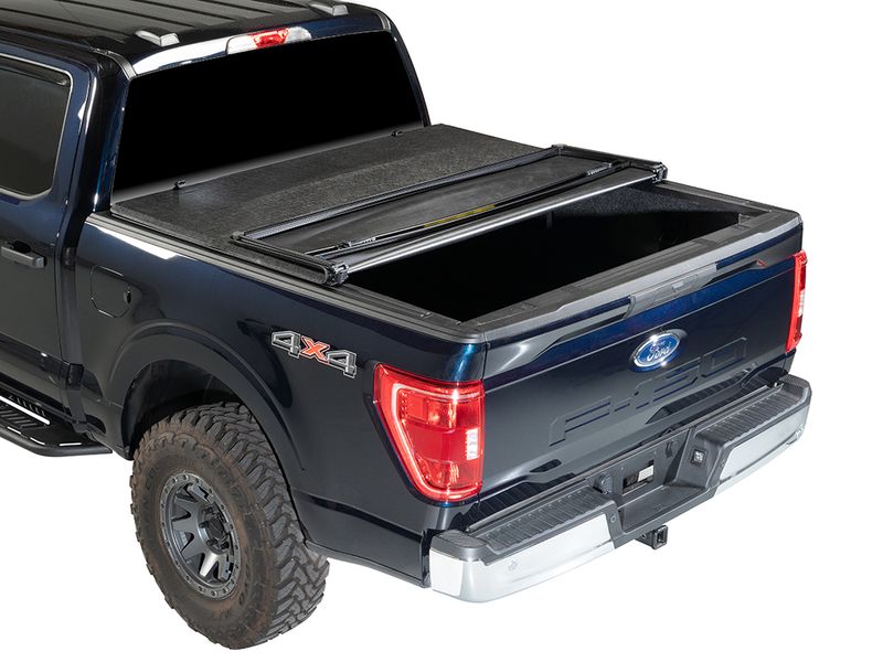 Gator SFX Tri-Fold Soft Folding Tonneau Cover 61319 | RealTruck