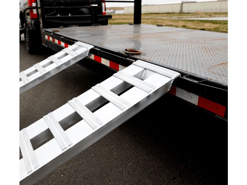 GEN-Y Aluminum Loading Ramps | RealTruck