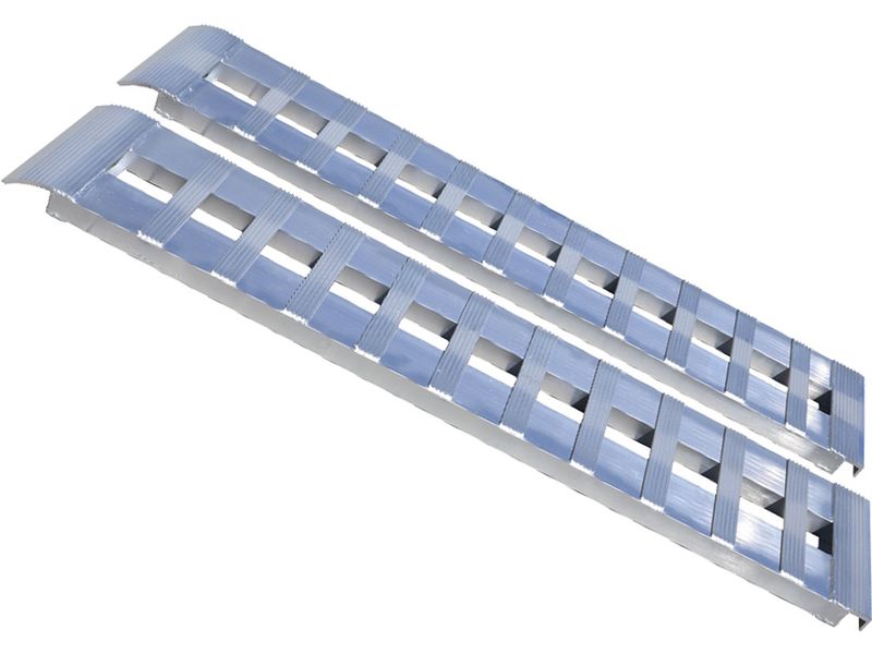 GEN-Y Aluminum Loading Ramps | RealTruck