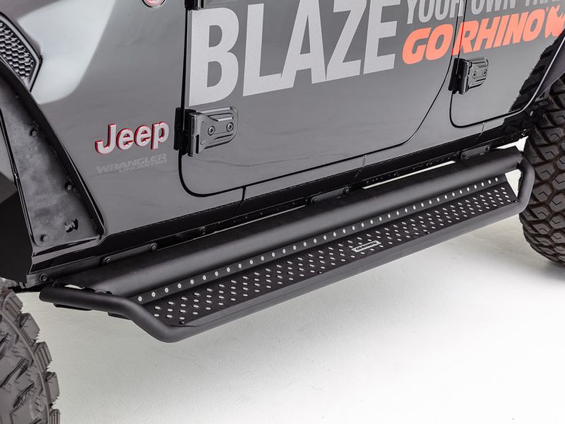 Go Rhino Dominator D1 Side Steps | RealTruck