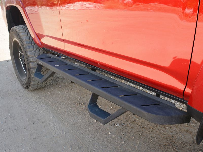 Go Rhino RB10 Drop Step Running Boards 6344256820T | RealTruck