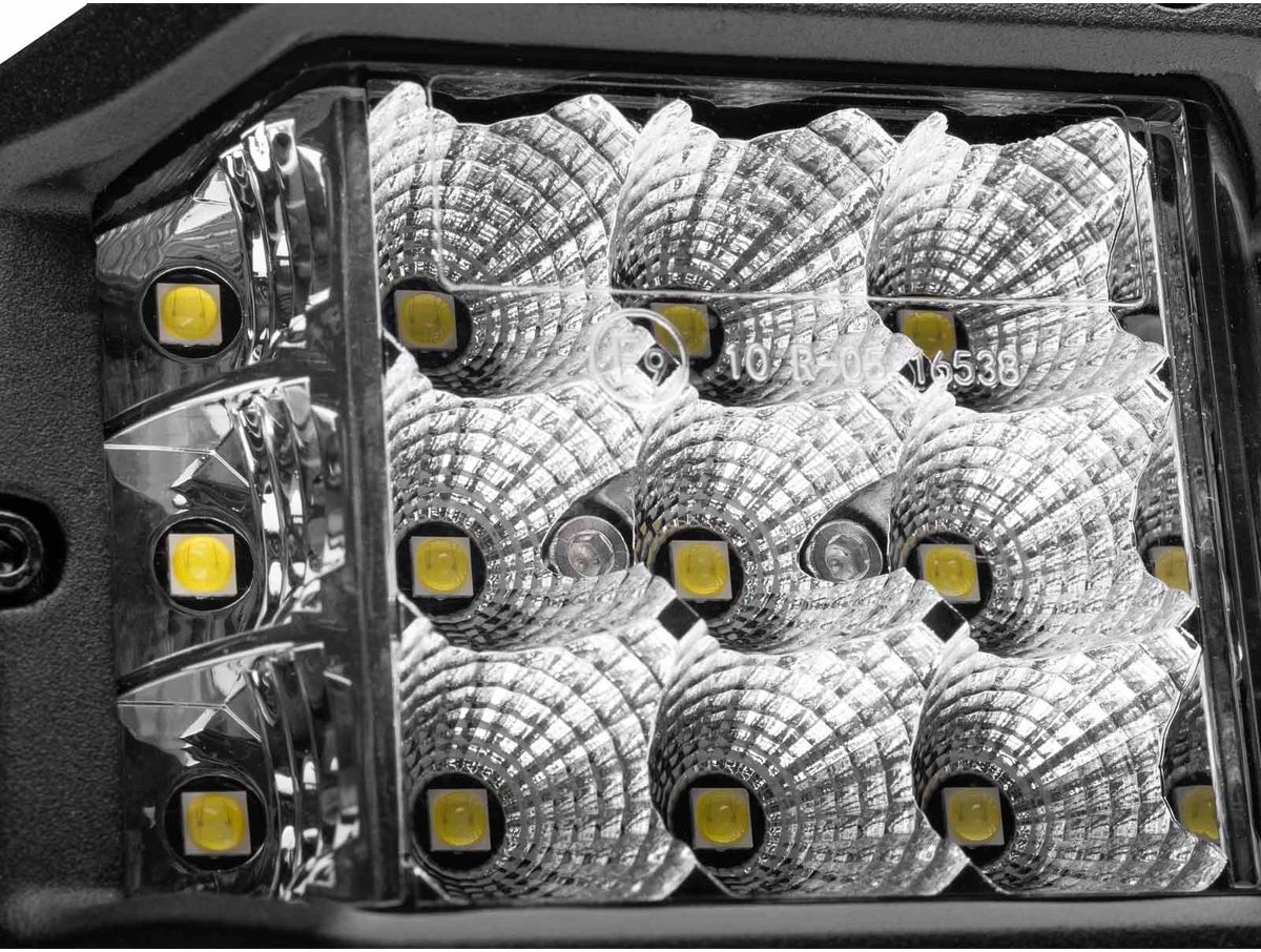 RealTruck Bright Series 4x3 Sideline LED Cube Light 750300323FCS | RealTruck