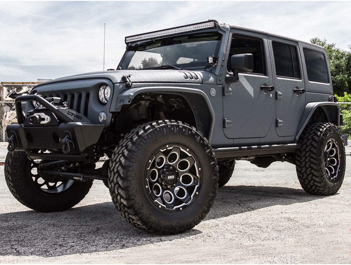 Grid Milled Gloss Black GD8 Wheels | RealTruck