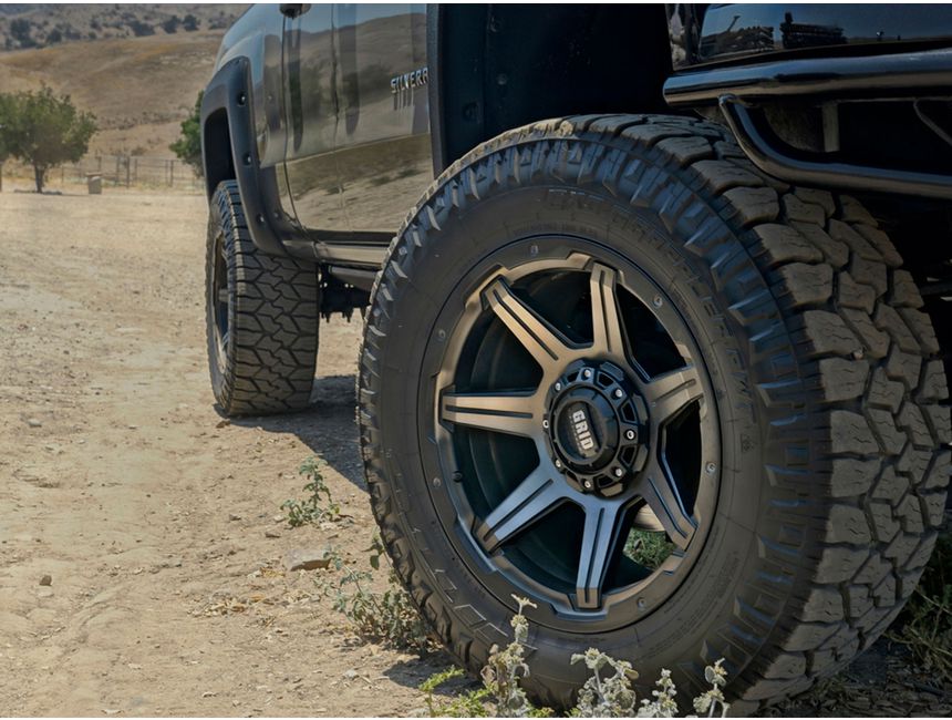 Grid Tinted Black GD6 Wheels | RealTruck