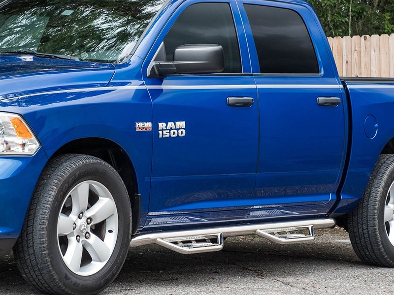 Havoc HS2 Polished Hoop Steps | RealTruck