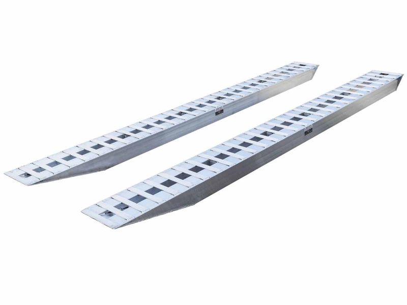 HD Ramps Aluminum Car Trailer Ramps 08-16-168-02 | RealTruck