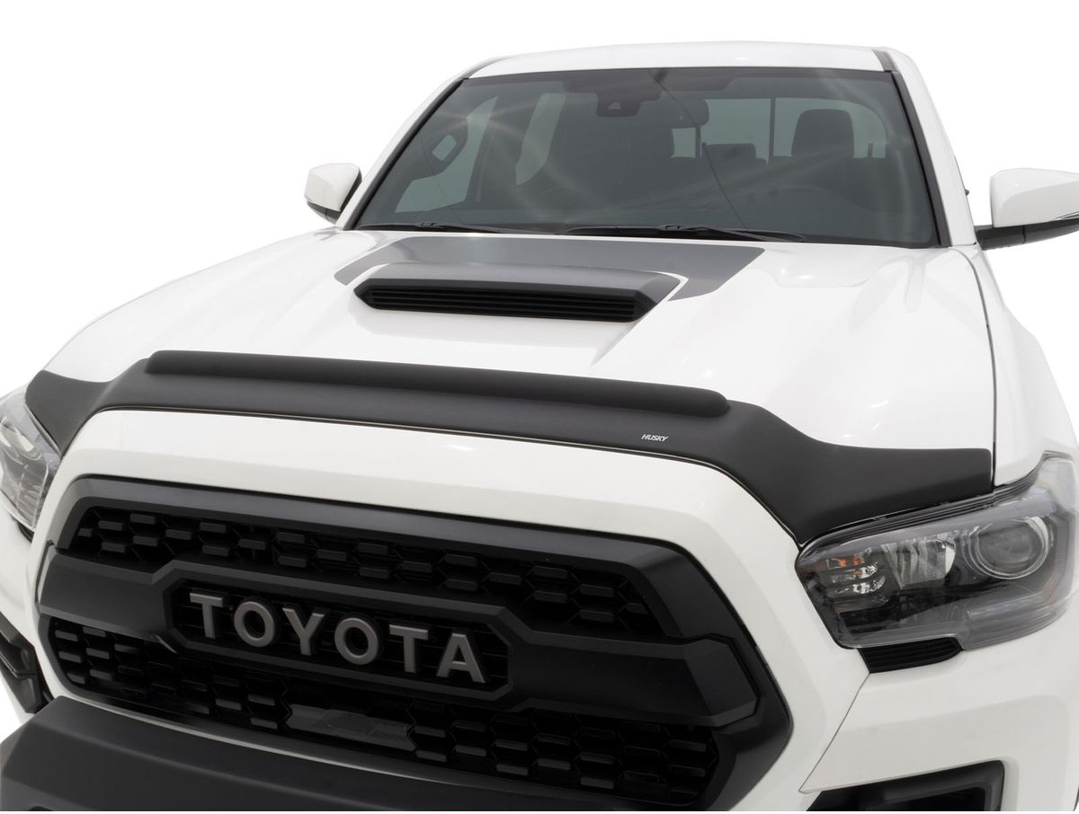 Husky Liners Aeroskin II Bug Shield 2830032 | RealTruck