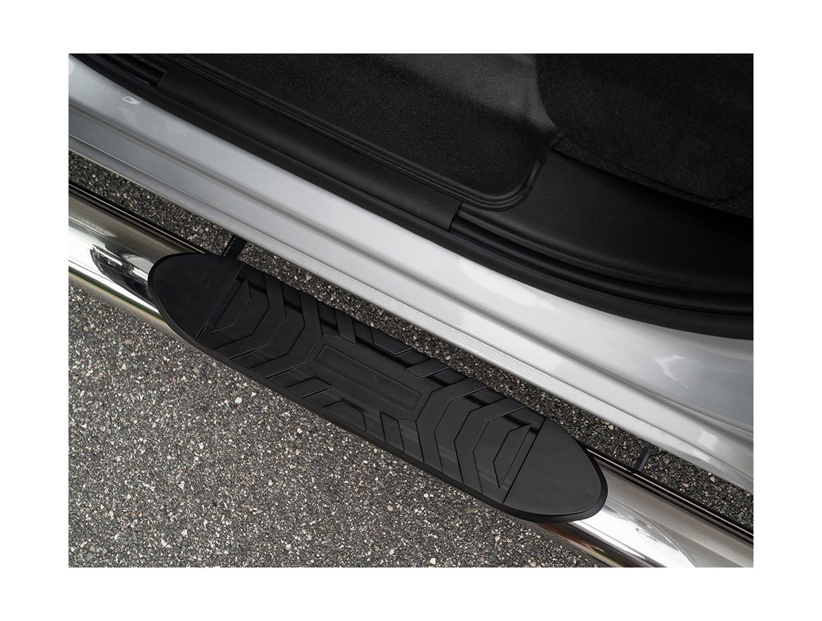 Ionic 5" Stainless Nerf Bars 402299 | RealTruck