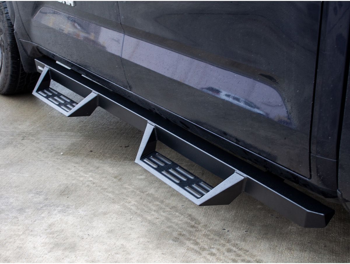 Magnum Gen 2 RT Steps GTS81TY | RealTruck