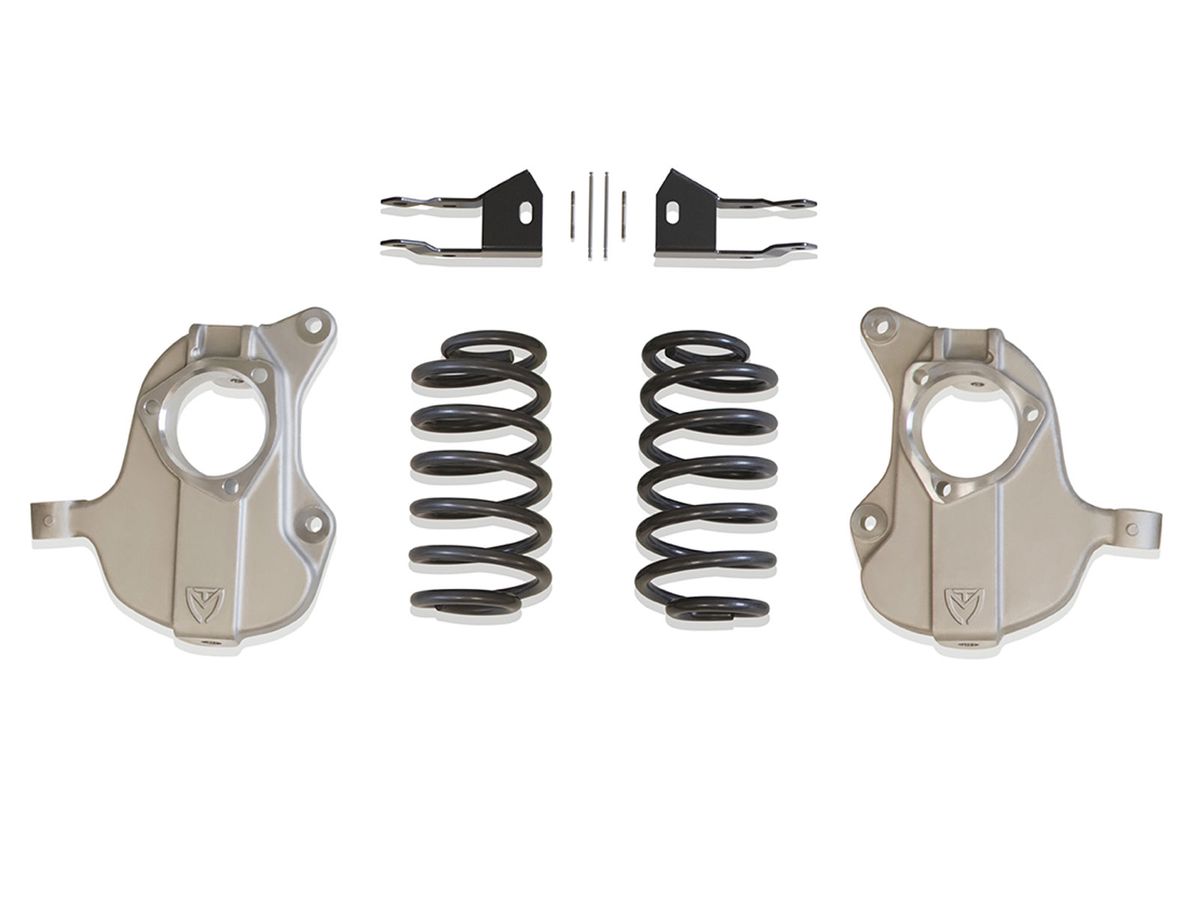 MaxTrac Lowering Kit KS331623A | RealTruck