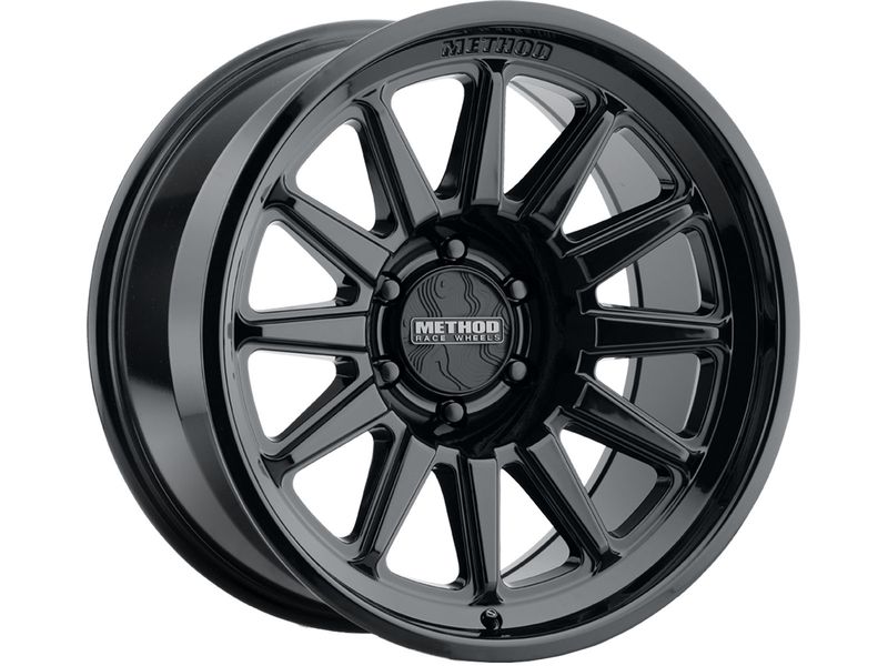 Method Gloss Black 323 Wheel MR323210881318N | RealTruck