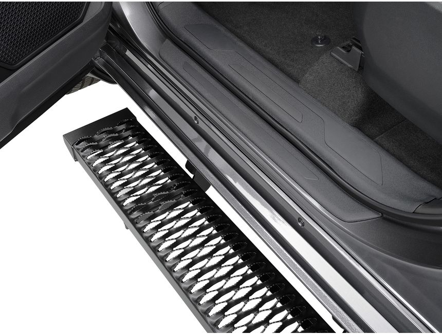 N-Fab Growler Fleet Side Steps GFT22CC-TX | RealTruck