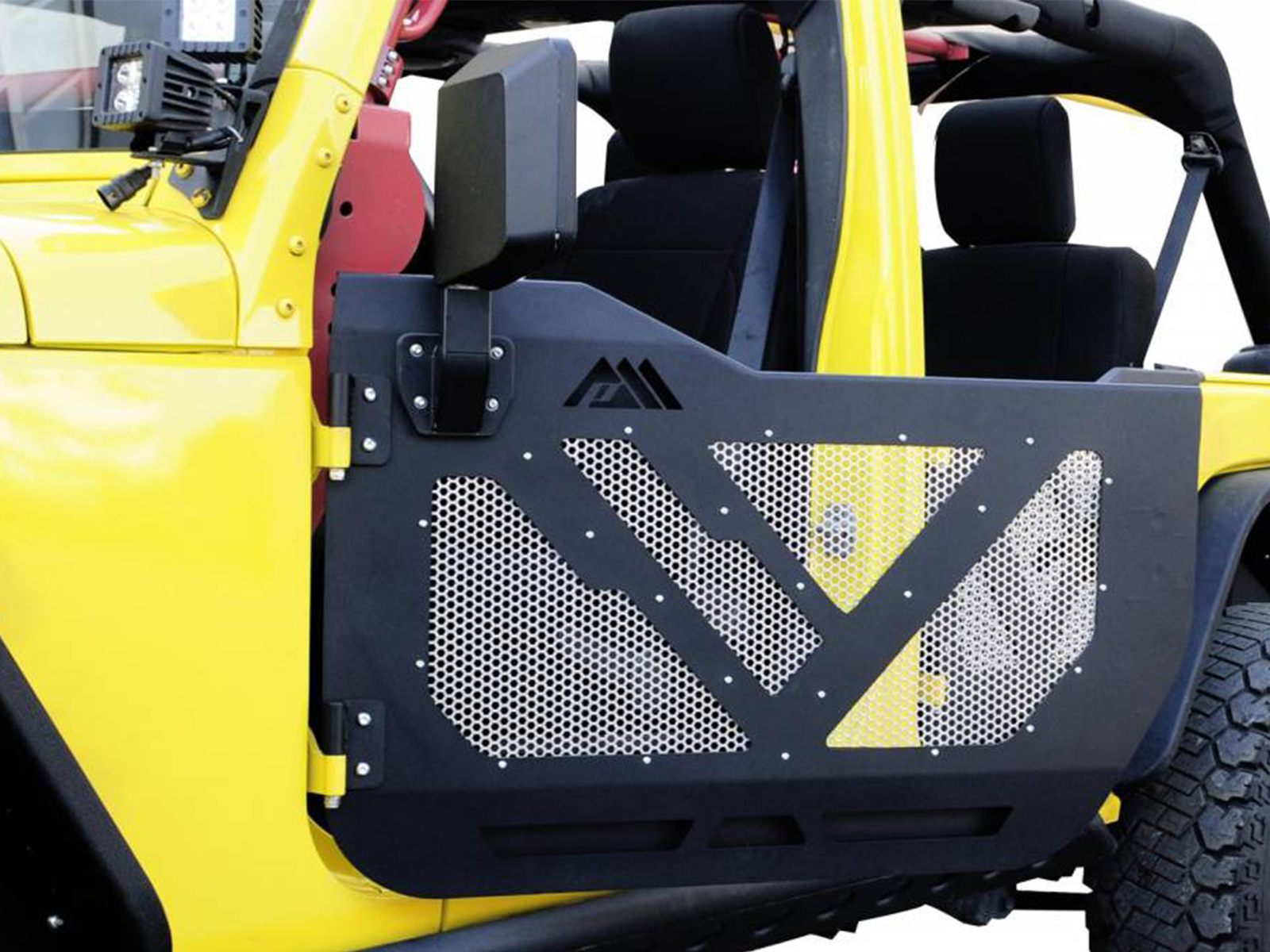 Paramount Recon Half Doors | RealTruck