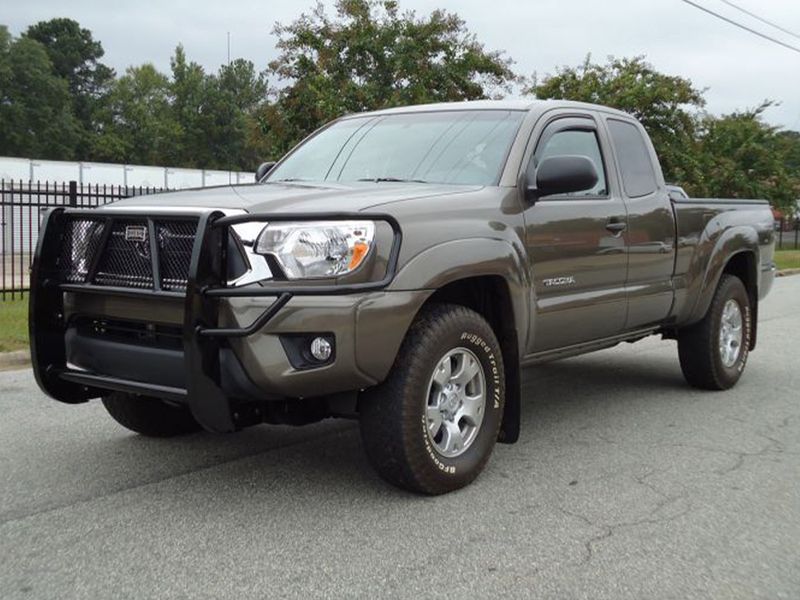 Ranch Hand Legend Series Grille Guard GGT05MBL1 | RealTruck