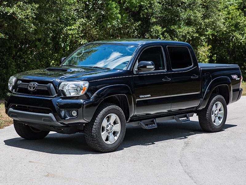 Raptor Magnum RT Steps | RealTruck