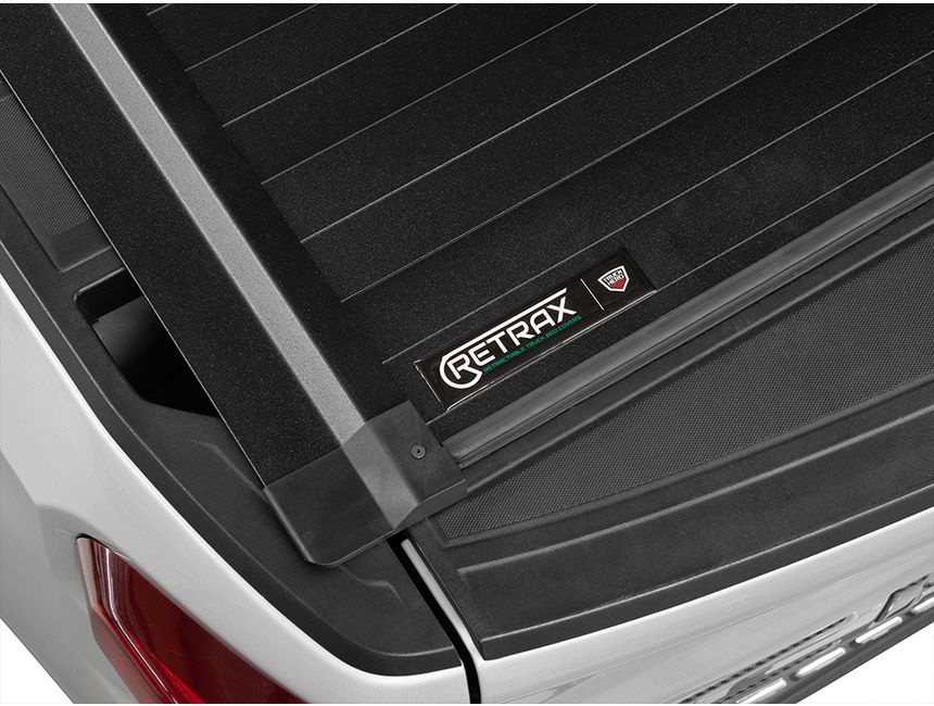 Retrax IX Tonneau Cover | RealTruck