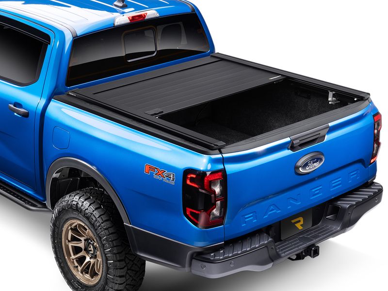 RetraxPRO XR Manual Retractable Tonneau Cover w/ T-Slot Rails T-80338 ...