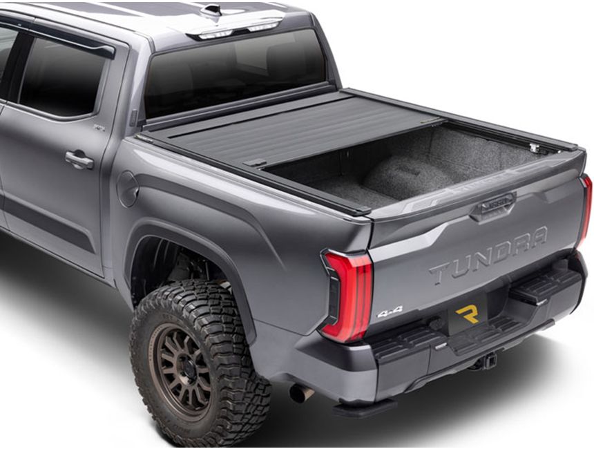 Retrax PRO XR Manual Retractable Tonneau Cover w/ T-Slot Rails T-80861 ...