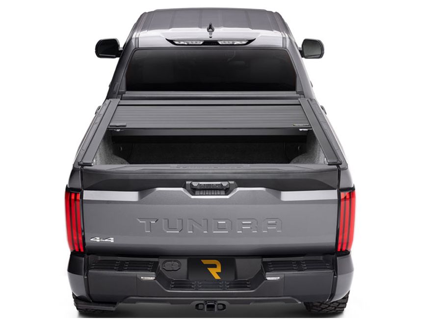 Retrax PRO XR Manual Retractable Tonneau Cover w/ T-Slot Rails T-80861 ...