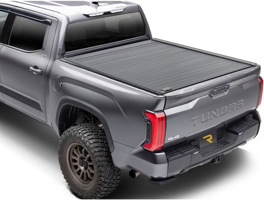 Retrax PRO XR Manual Retractable Tonneau Cover w/ T-Slot Rails T-80861 ...