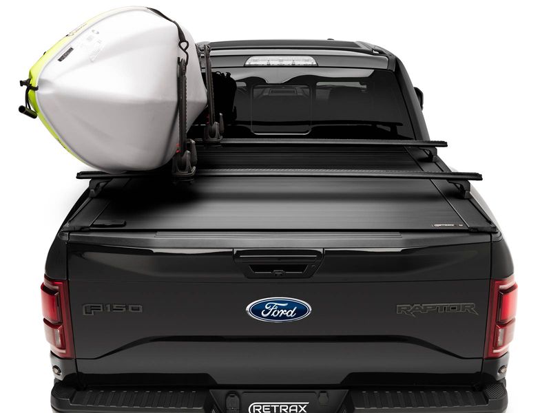 RetraxPRO XR Tonneau Cover | RealTruck